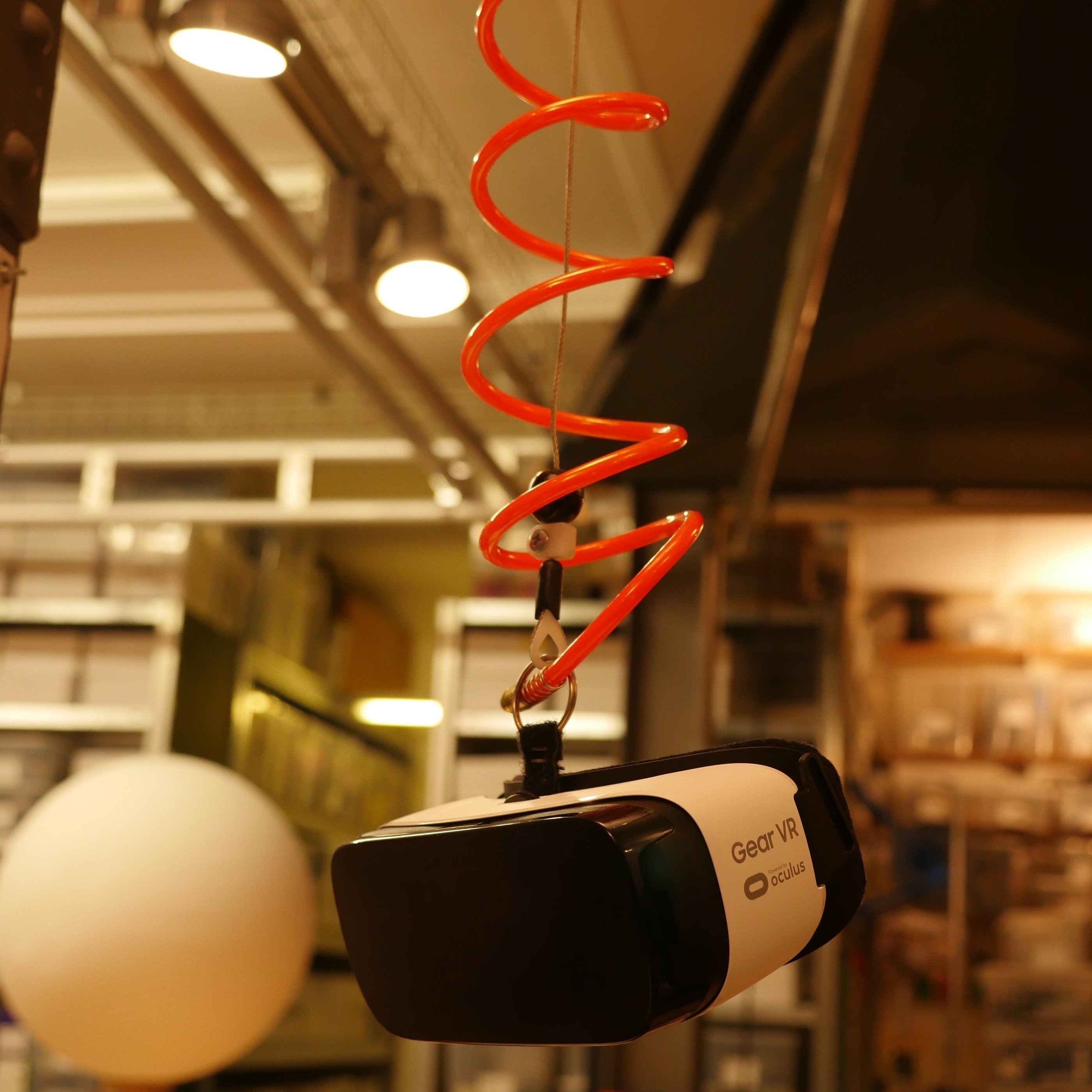 MESO – KUKA: Robotic showroom for industry brand experience